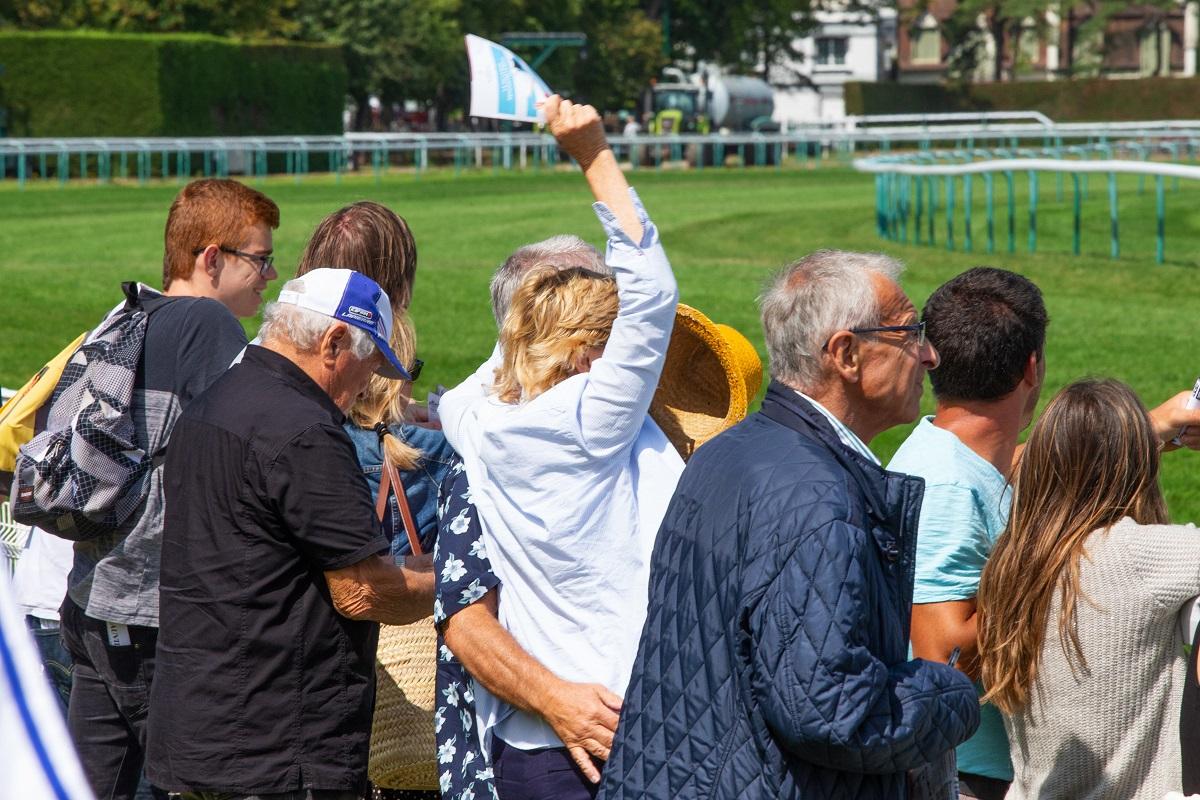 Gros Plan Sur Les Experts D Equidia Equidia