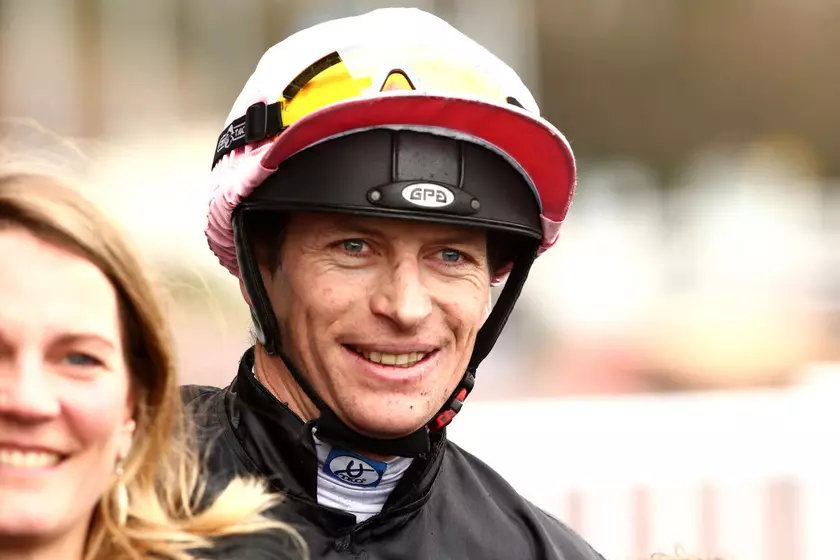 Le pro du jour - Damien Bonne : "Lynda Castel est au top !" | Equidia