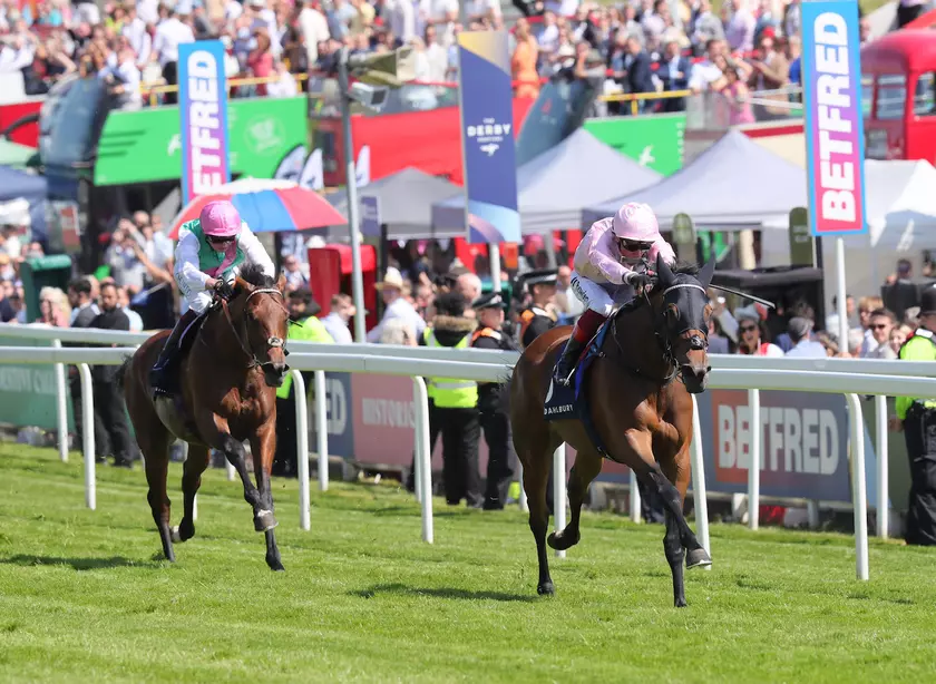 Emily Upjohn tient sa revanche, Lanfranco Dettori remporte la ...