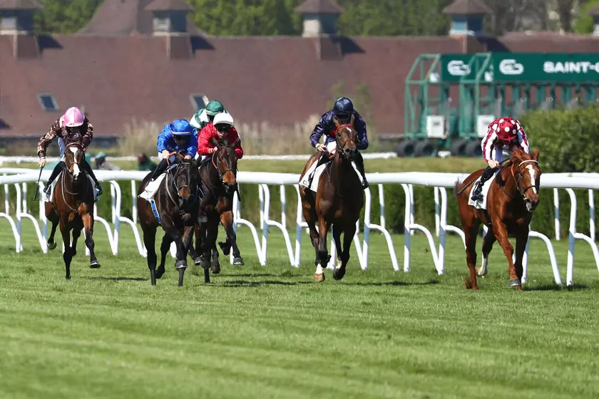 Aura pazzani leaks on top of that, bring your 'top game'