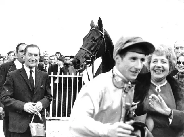 Décès du crack jockey Henri Samani | Equidia